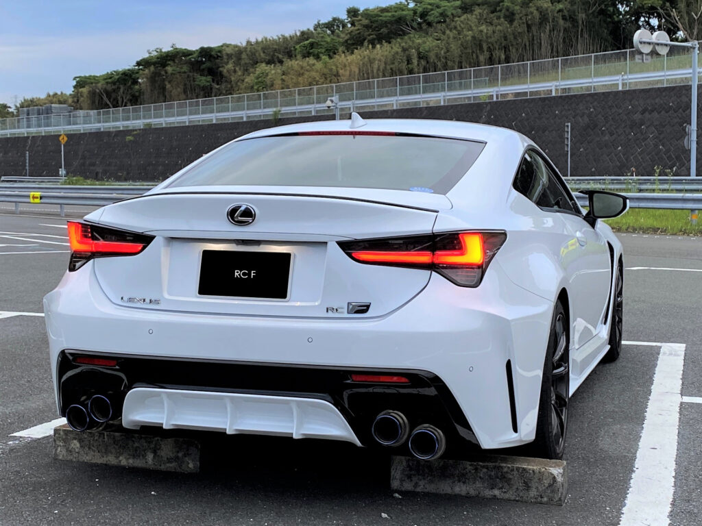 レクサス RC F｜RCFに装着したおすすめのエアロミラー | My status is RC F